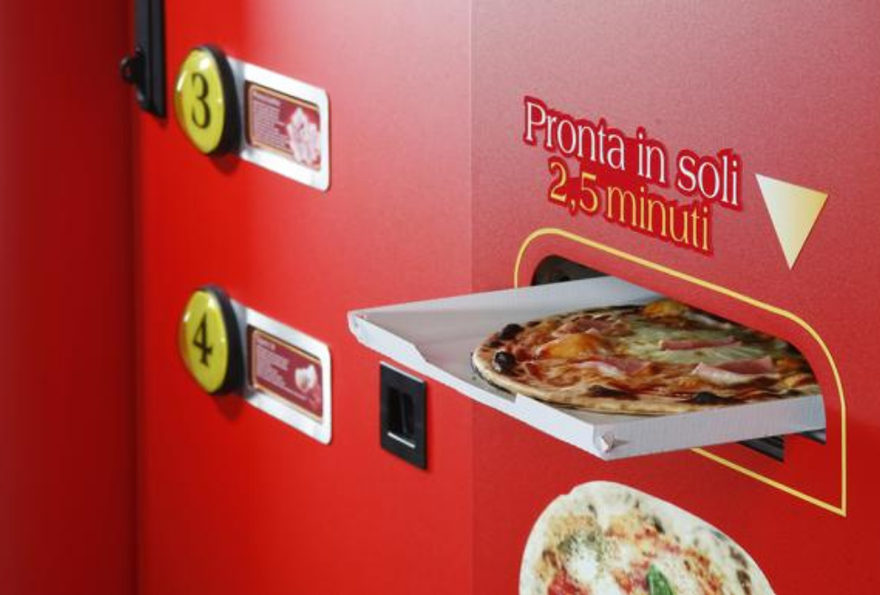 Il pizzaiolo robot è realtà, installato a Roma un distributore ...