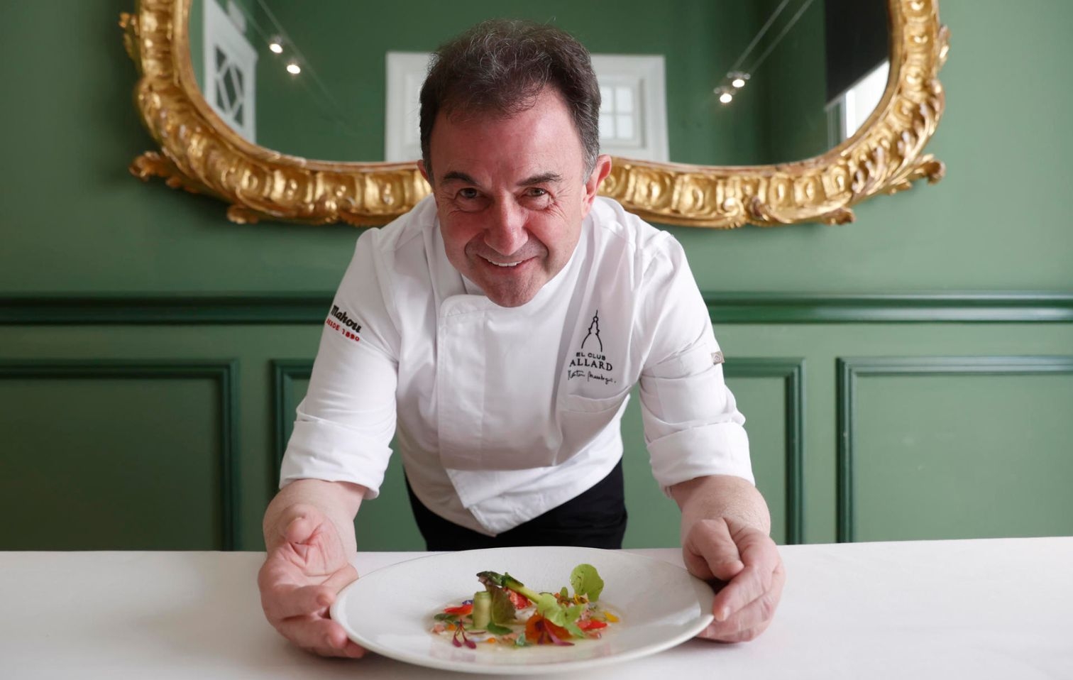 Martin Berasategui: the chef with 12 Michelin stars opens a tavern ...