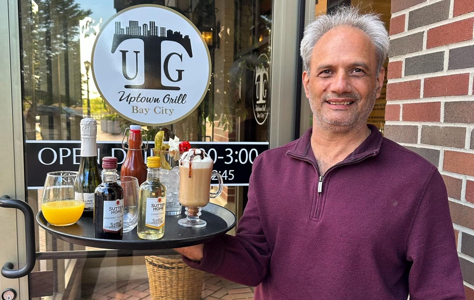 "Waitstaff Increasingly Troubled By Rude Customers." Restaurateur ...