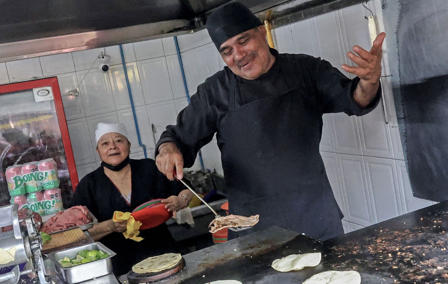 El Califa de León, the World's First Michelin-Starred Taco Stand ...