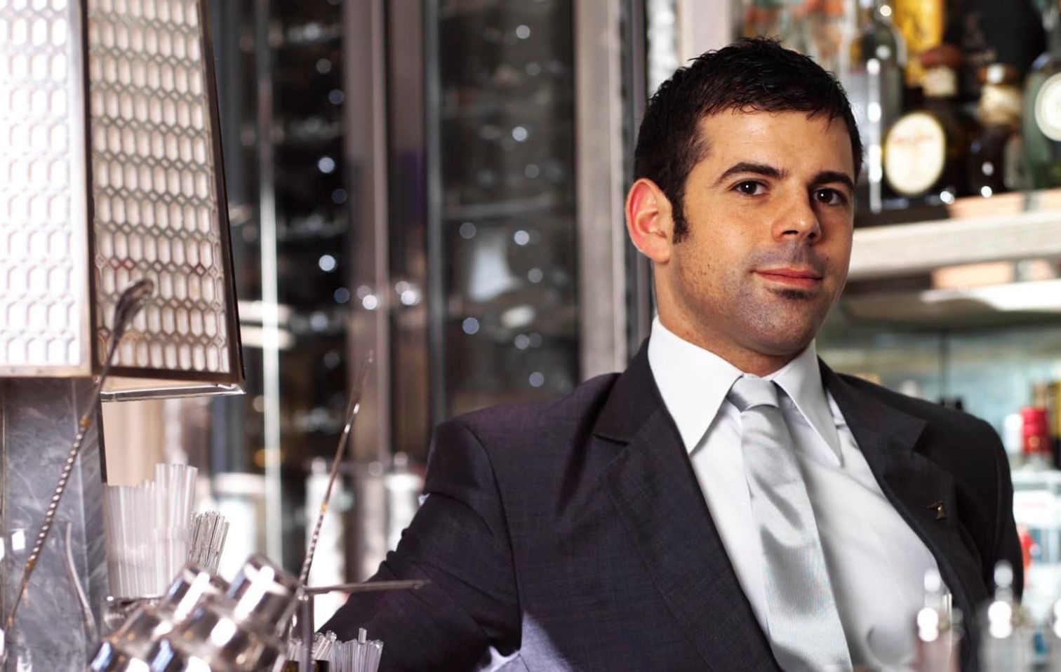 Connaught Bar, an Italian leads the temple of English mixology: all ...