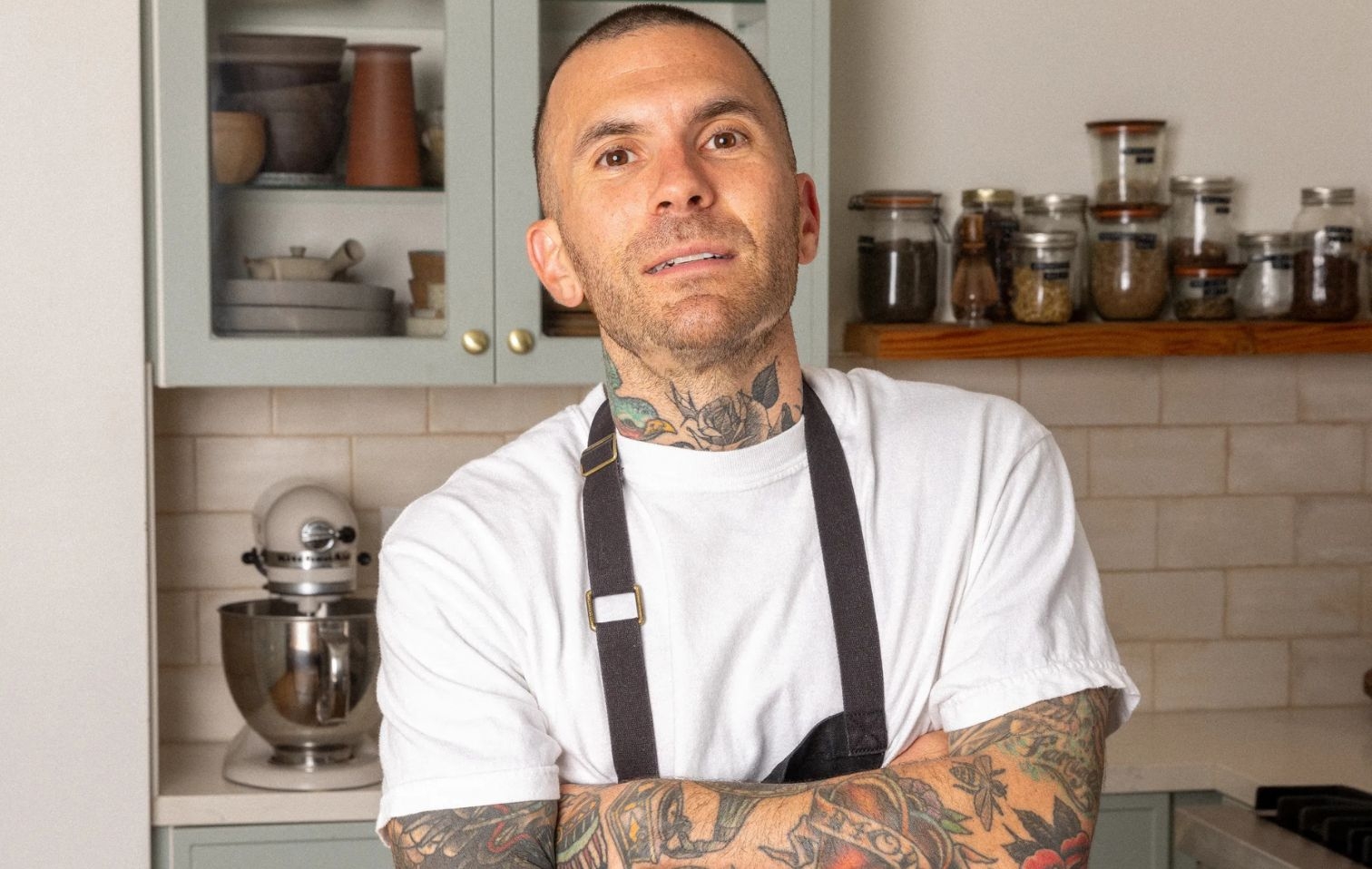 Chi è Aaron Elliot: dal Noma a chef privato vegano delle Kardashian ...