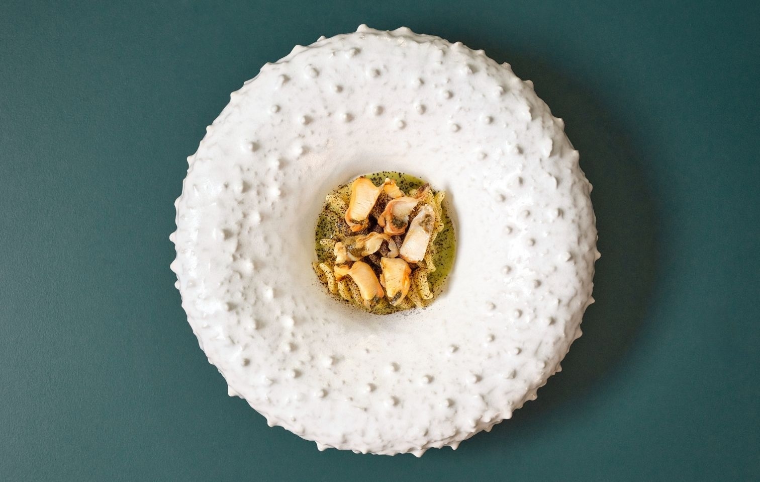 La pasta ai mussoli di Lorenzo Cogo: come cucinare i rari “molluschi ...