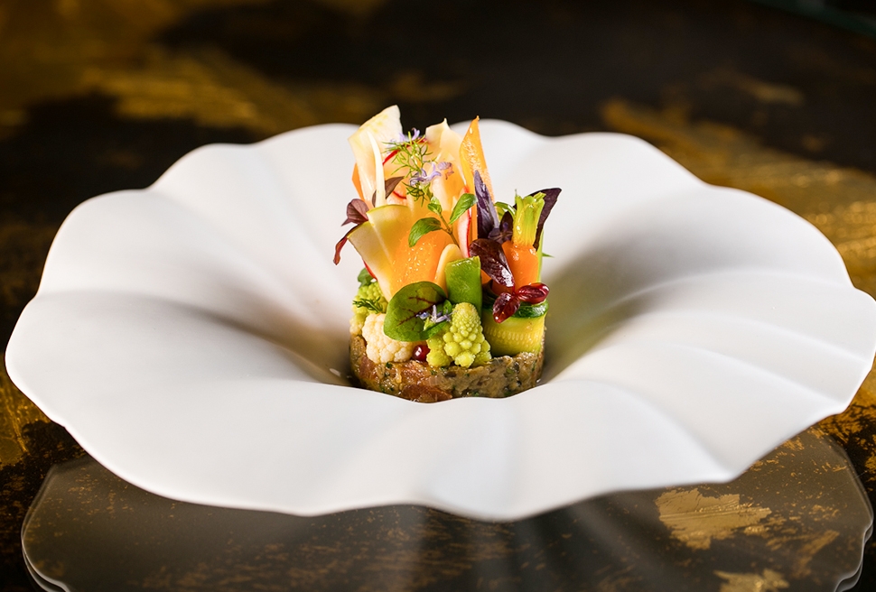 Eggplant caviar, cooked and raw fruit and vegetables | Oliver Glowig ...