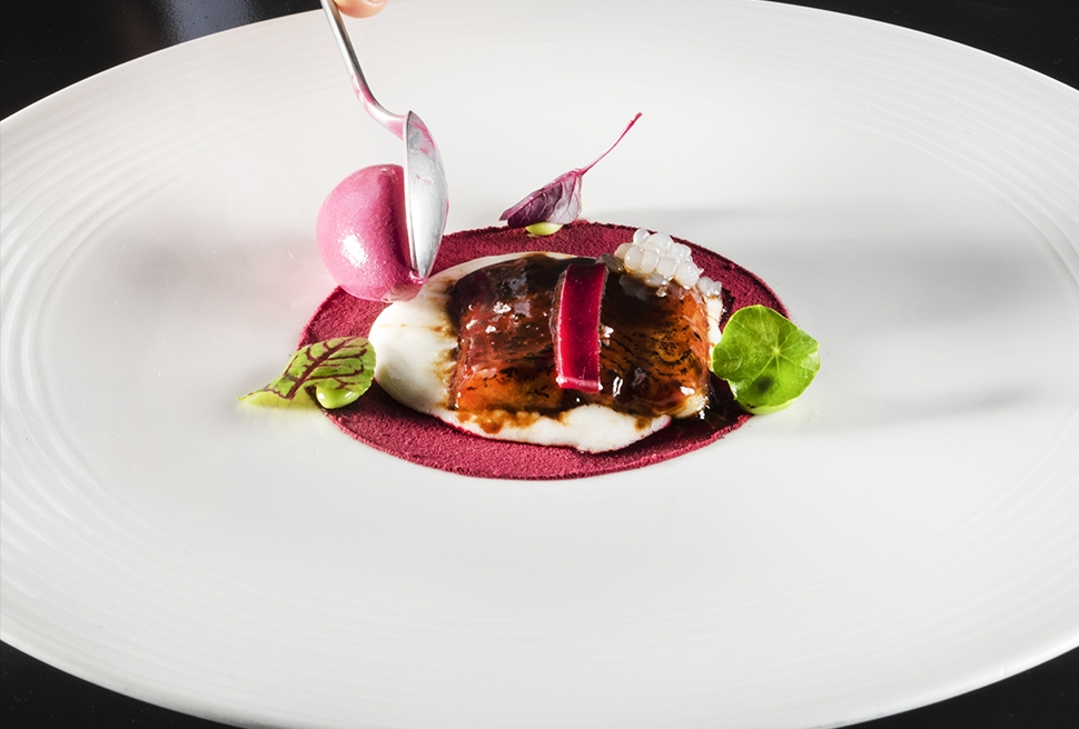 Ricetta Anguilla laccata al finocchio, arancia, rabarbaro e schiuma di ...