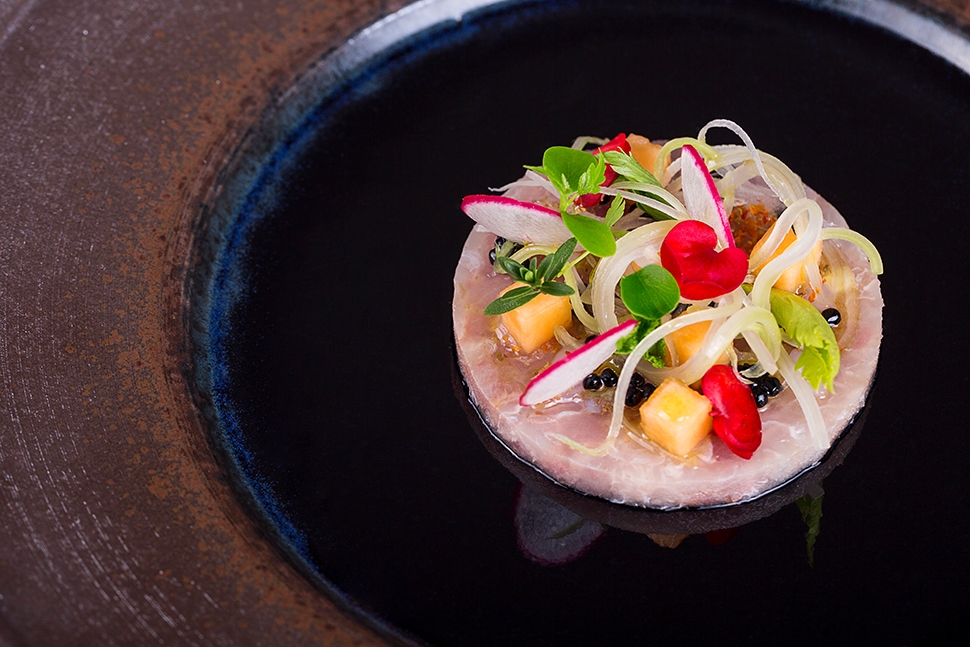 Ricetta Ricciola, melone e sedano | Chef Gaetano Trovato | Ricette ...