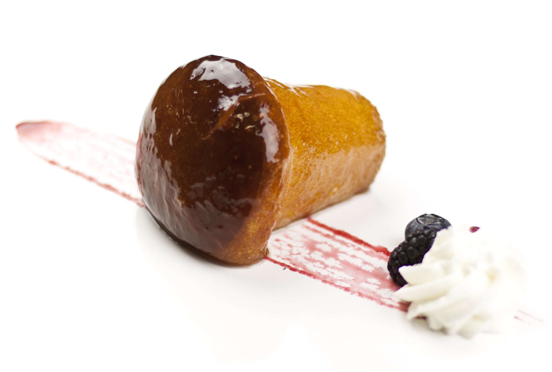 Babà | Agostino Iacobucci | Chef Recipes | Reporter Gourmet S.r.l.